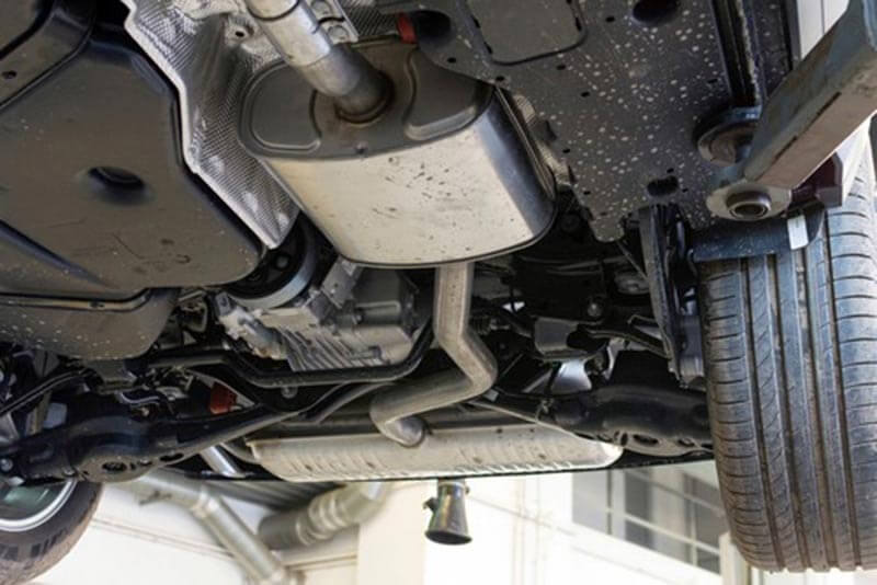 How To Tell If Your Catalytic Converter Is Bad | DamagedCars.com