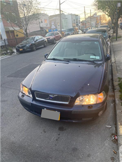 We Buy Damaged Volvo S40s In Brooklyn, NY — DamagedCars.com