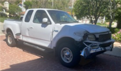 Scrap My Non-Running Ford F150 In Oak Park, CA — Damaged Cars