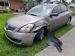 Sell Your Scrap Nissan Altima In Hollywood, FL And Get Paid Cash FAST
