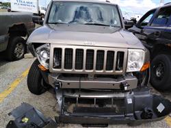 Junk Your Non-Running Jeep Commander In Milwaukee, WI With Damaged Cars